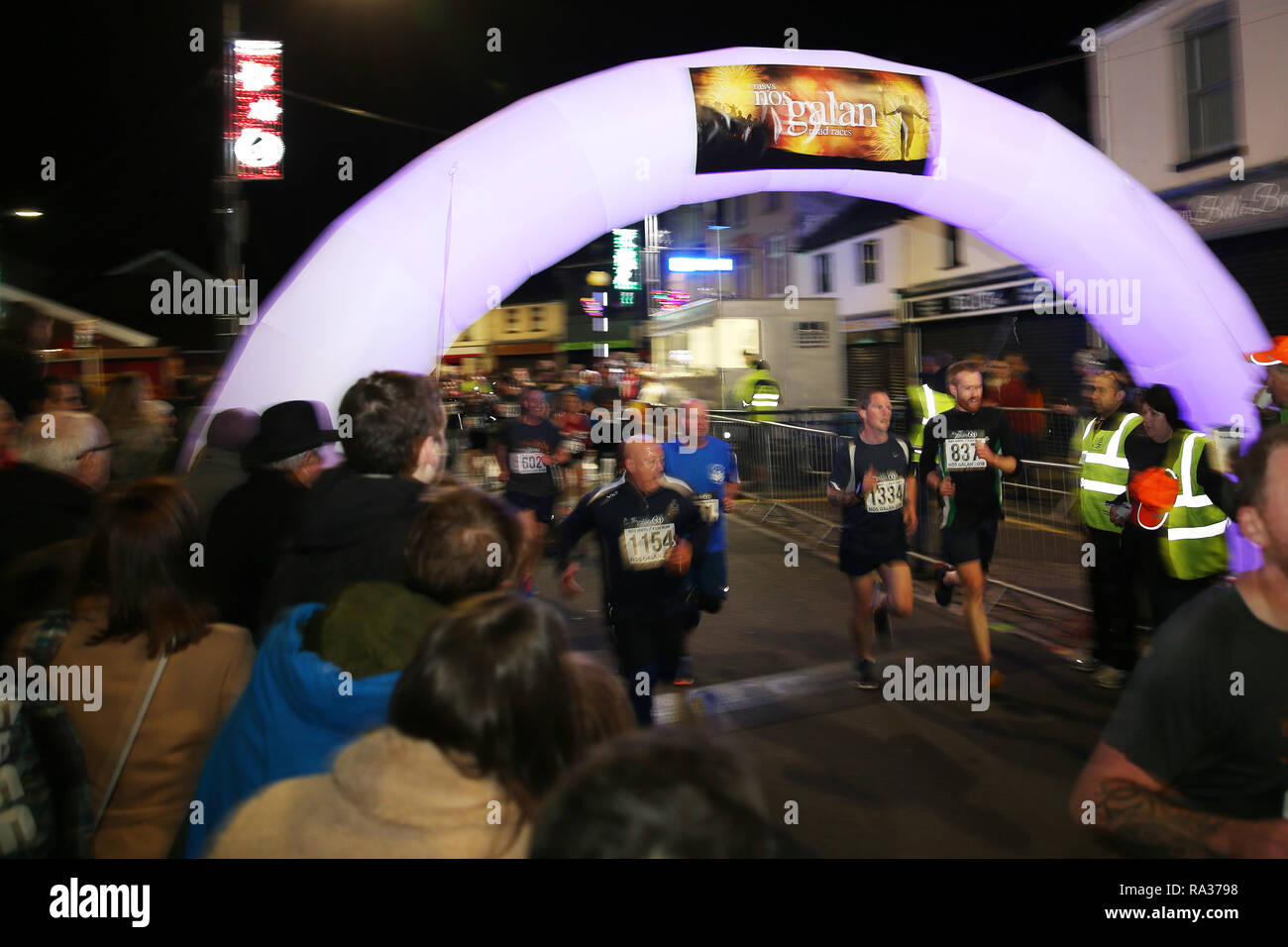 Mountain Ash, Wales, UK 31st December 2018. Nos Galan 2018 road races ...