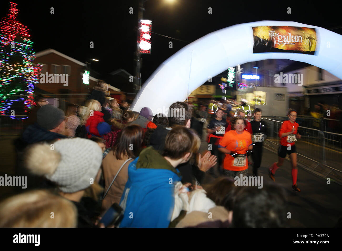 Mountain Ash, Wales, UK 31st December 2018. Nos Galan 2018 road races ...