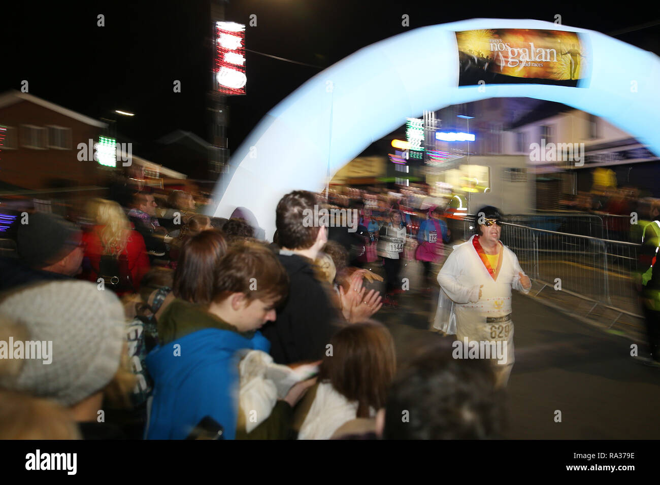 Mountain Ash, Wales, UK 31st December 2018. Nos Galan 2018 road races ...