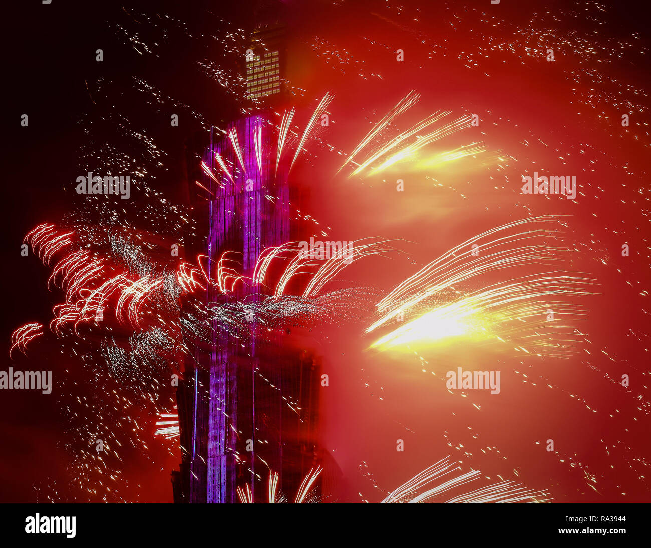 Taipei 101 fireworks hi-res stock photography and images - Alamy