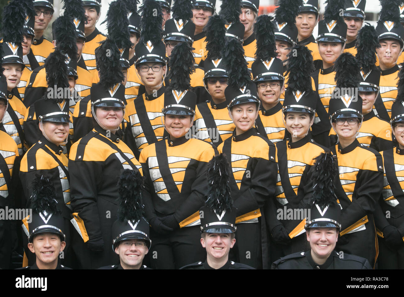 Desert mountain high school hi-res stock photography and images - Alamy