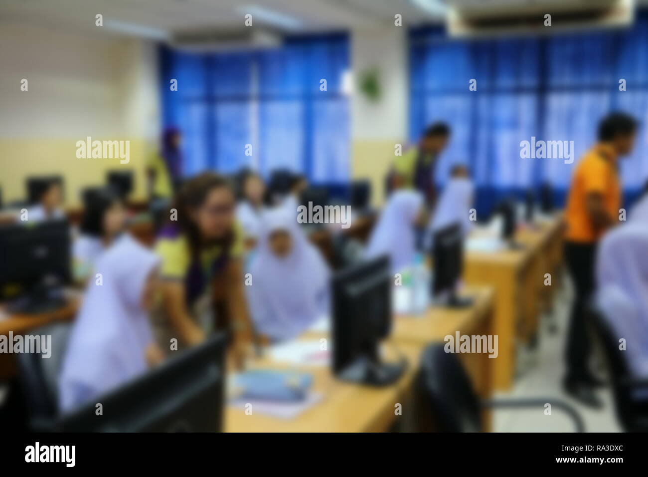focus blur, the student with teacher learning business technology ...