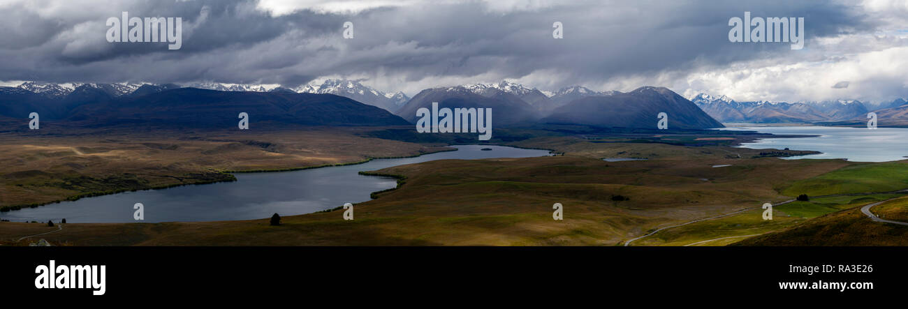Mt Cook and The Southern Alps From The Mt John Observatory, Tekapo ...