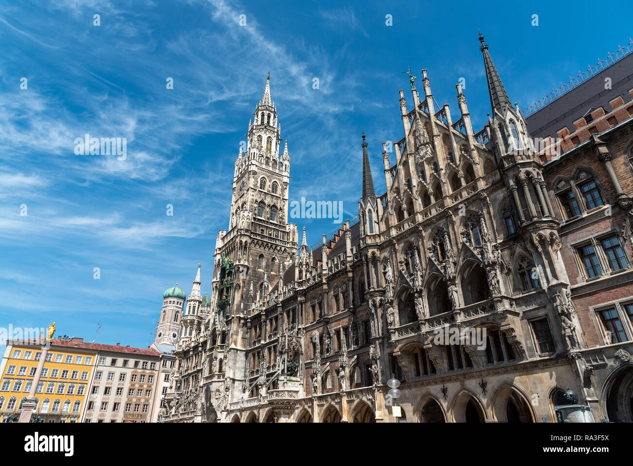 German munich germany townhall new rathaus architecture hi-res stock ...