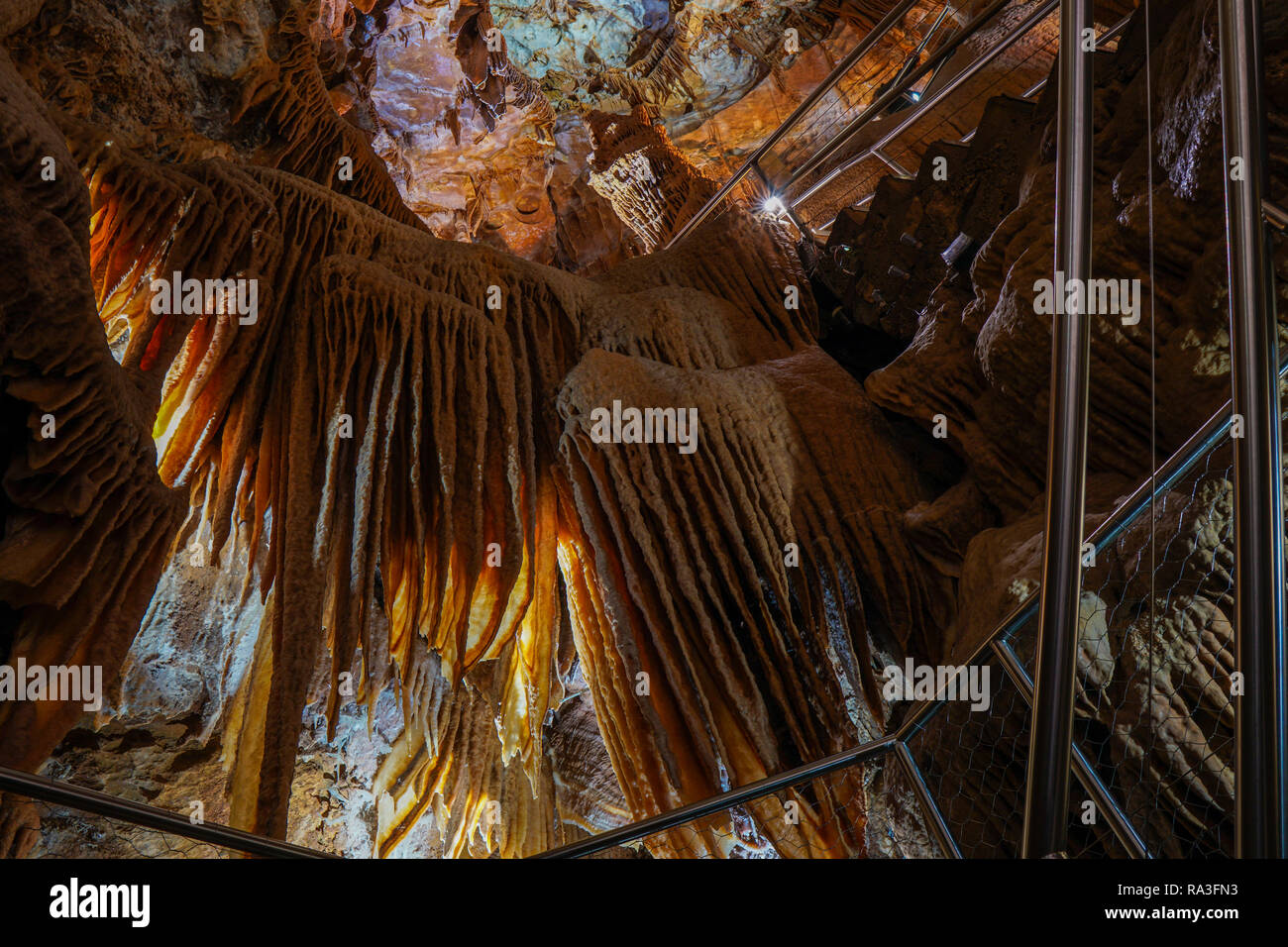 Jenolan caves - Orient Cave Stock Photo - Alamy