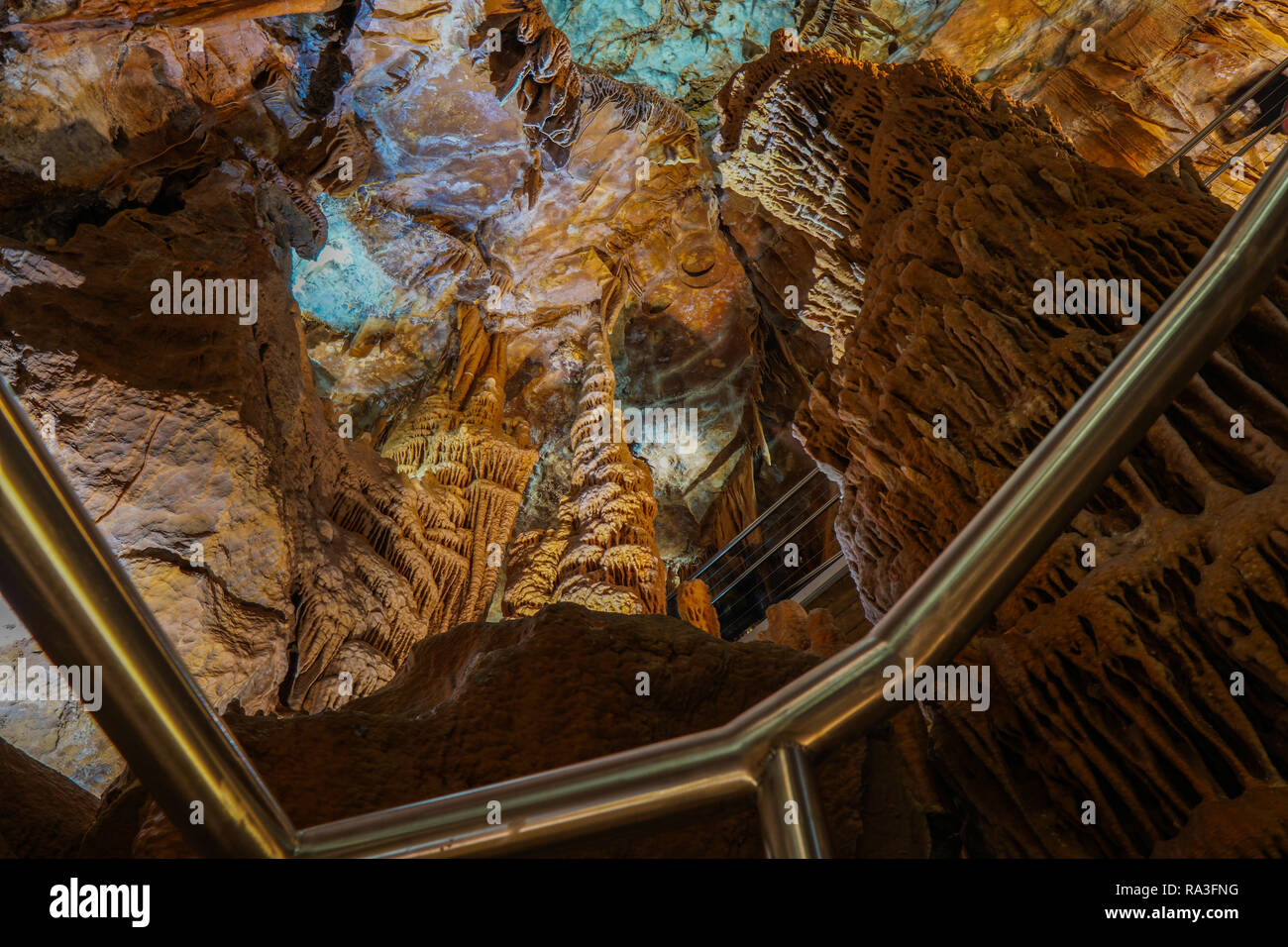Jenolan caves - Orient Cave Stock Photo - Alamy
