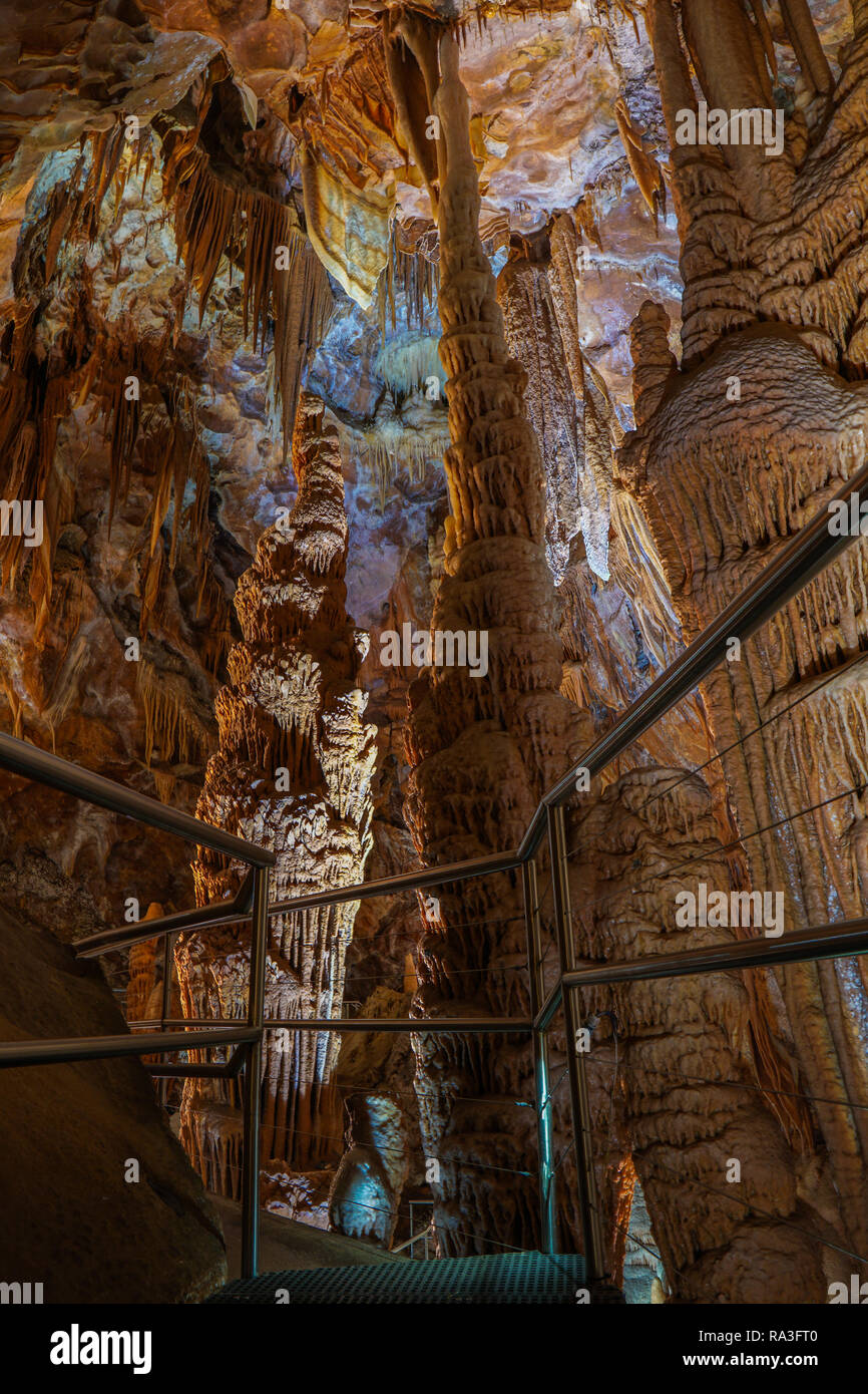 Jenolan caves - Orient Cave Stock Photo - Alamy