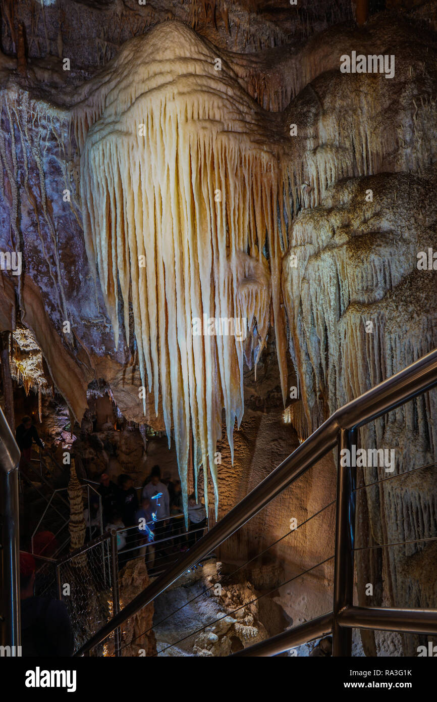 Jenolan caves - Orient Cave Stock Photo - Alamy