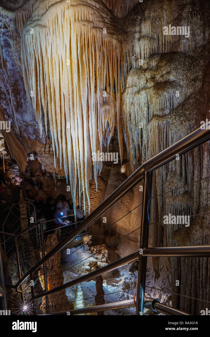 Jenolan caves - Orient Cave Stock Photo - Alamy