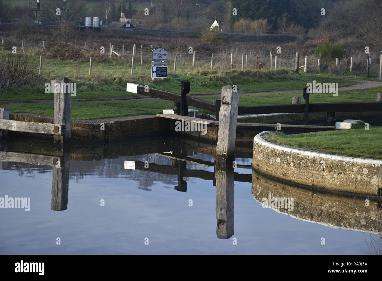 Shalford lock hi-res stock photography and images - Alamy