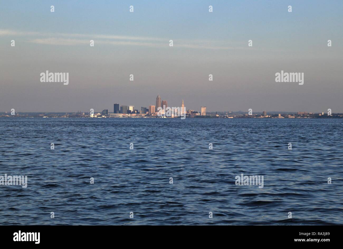 Cleveland skyline on the Lake Erie shore Stock Photo - Alamy