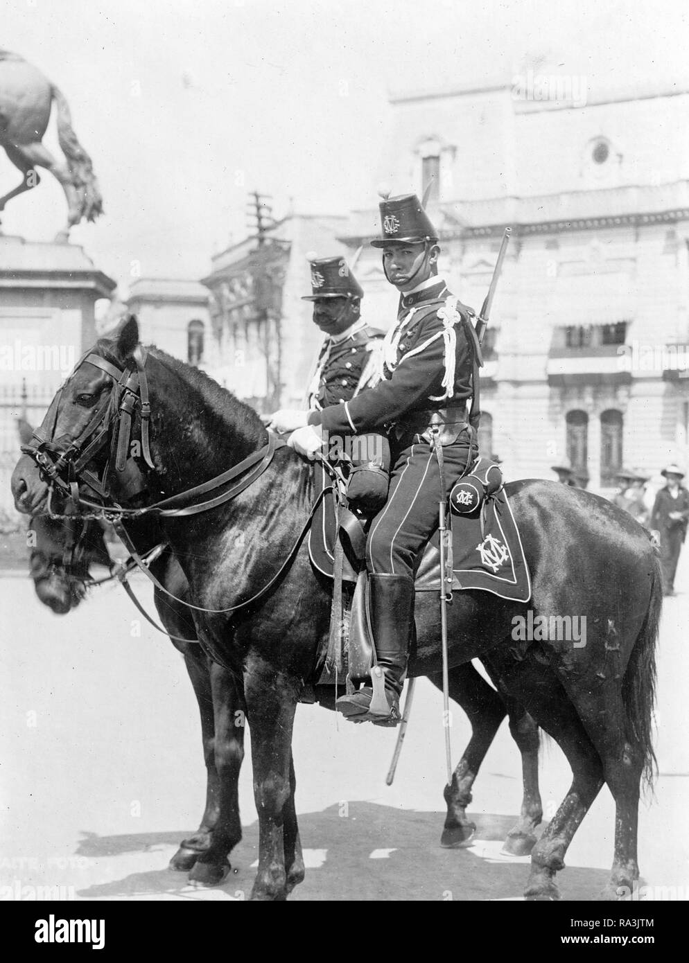 Early 1900s mounted police mexico city hi-res stock photography and ...