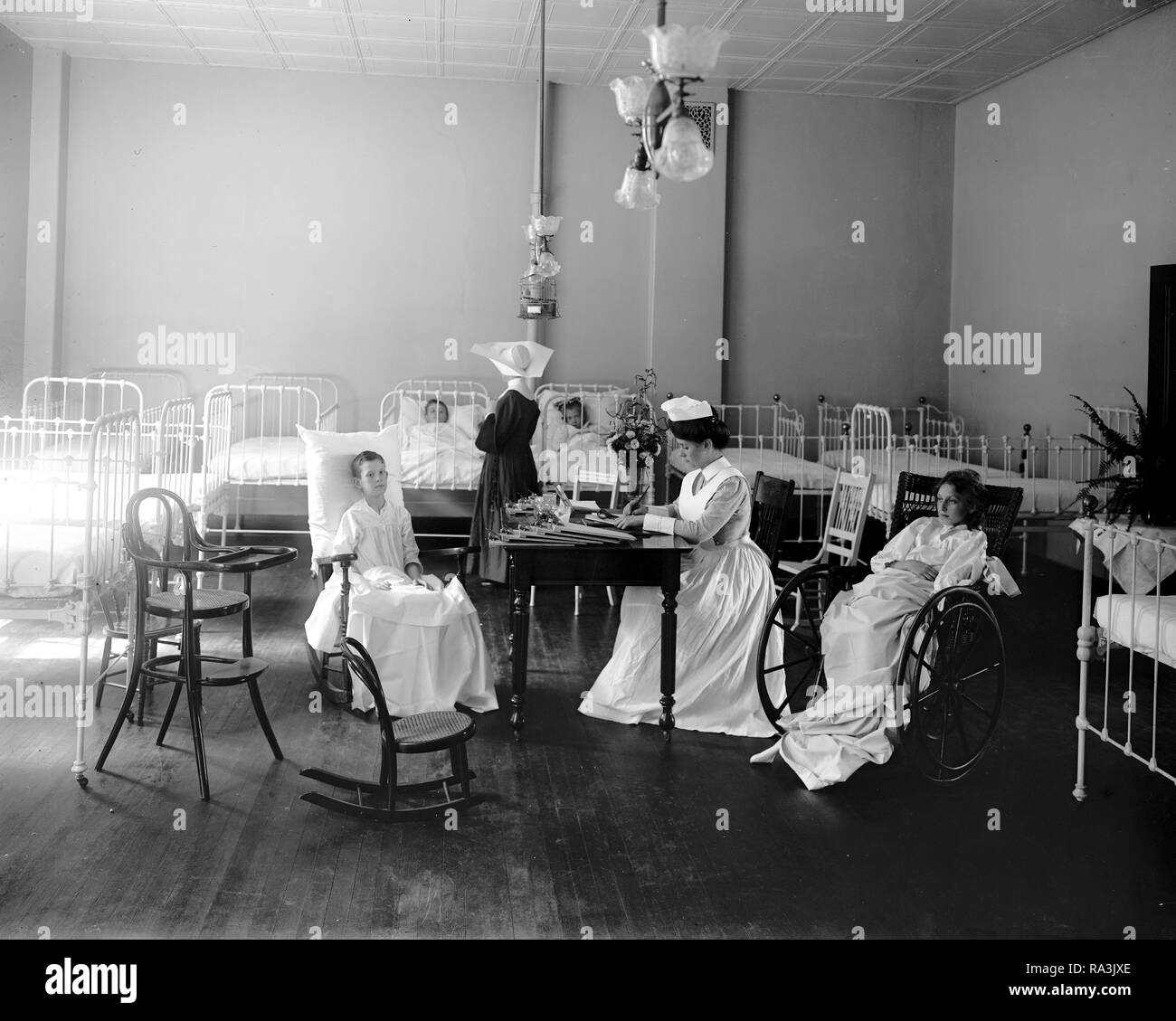 Early 1900s hospital interior hi-res stock photography and images - Alamy