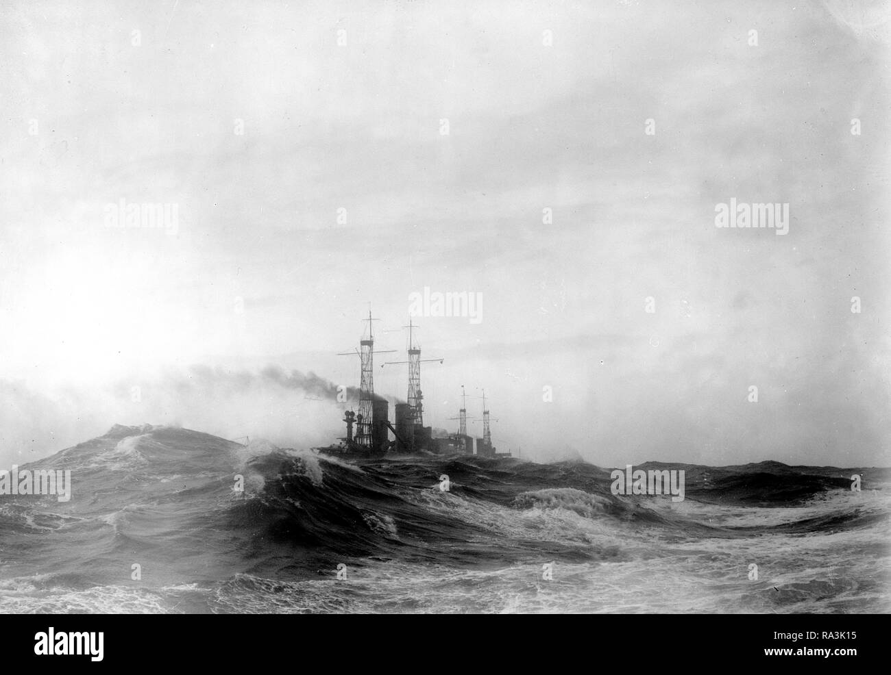 Ship caught in storm hi-res stock photography and images - Alamy