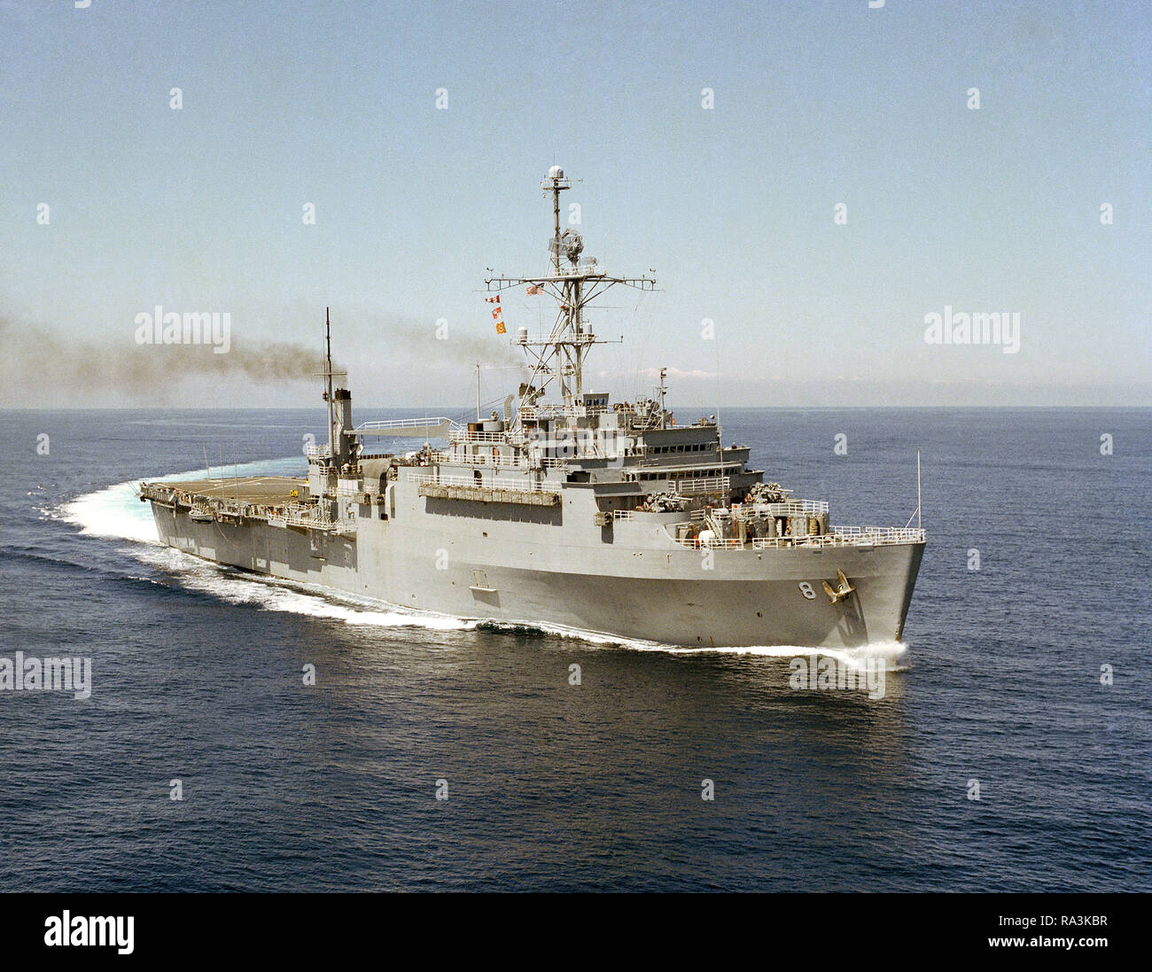 1976 - Port bow view of the amphibious transport dock USS DUBUQUE (LPD ...