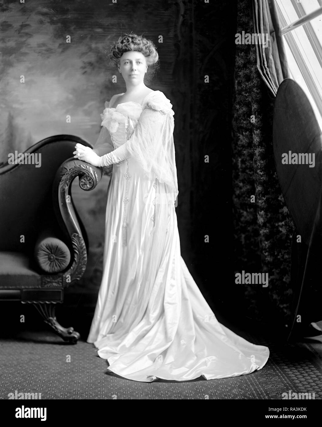 Lady helen hi-res stock photography and images - Alamy