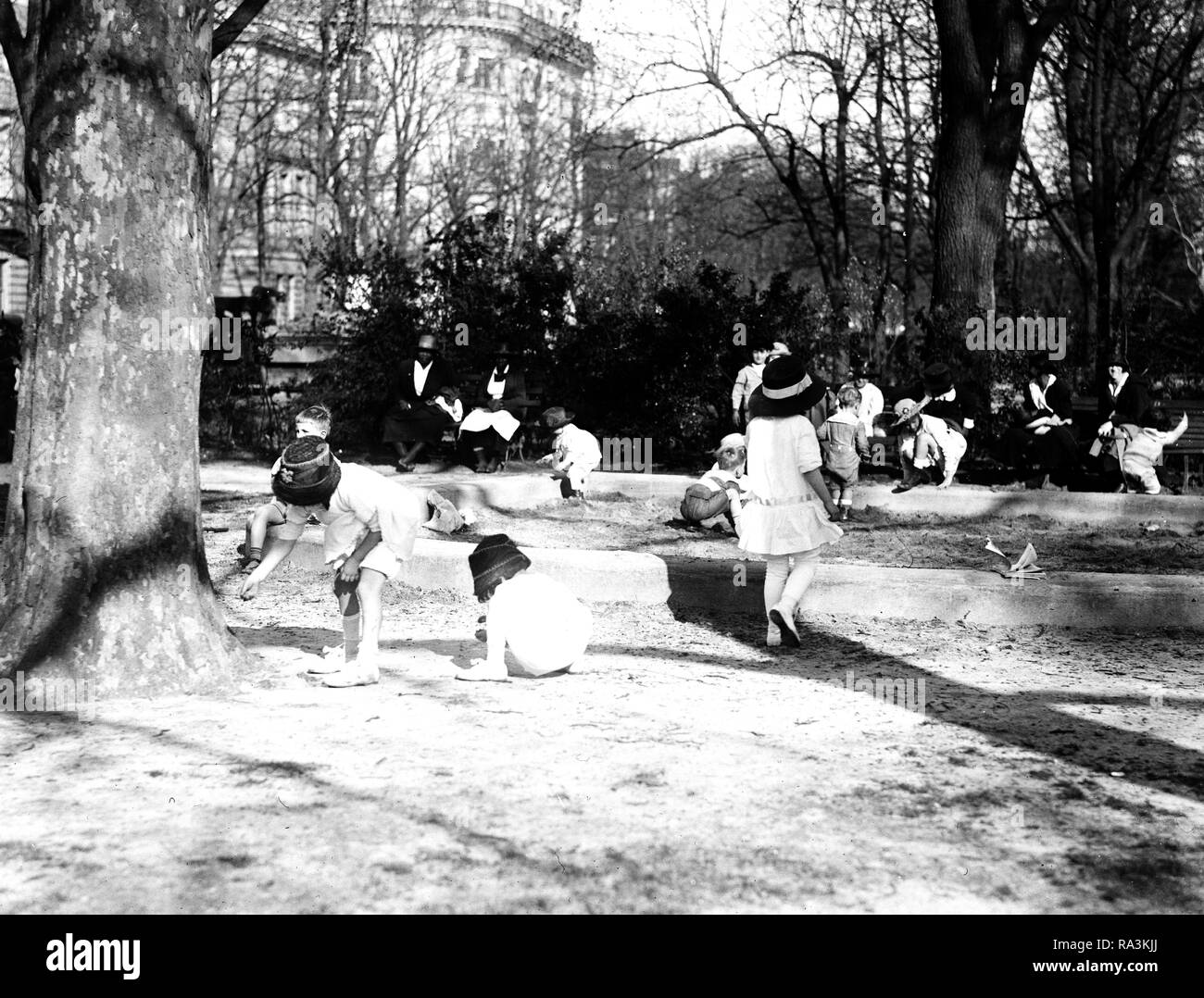 Children playing outside ca. 1919-1921 (early 1900s Stock Photo - Alamy