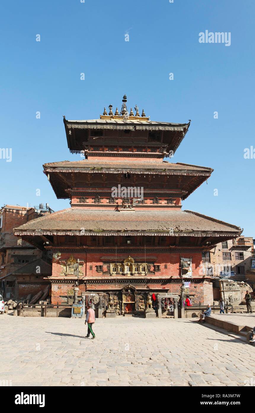 Bhairavnath Temple at Taumadhi Square, Old Town, Bhaktapur, Kathmandu ...