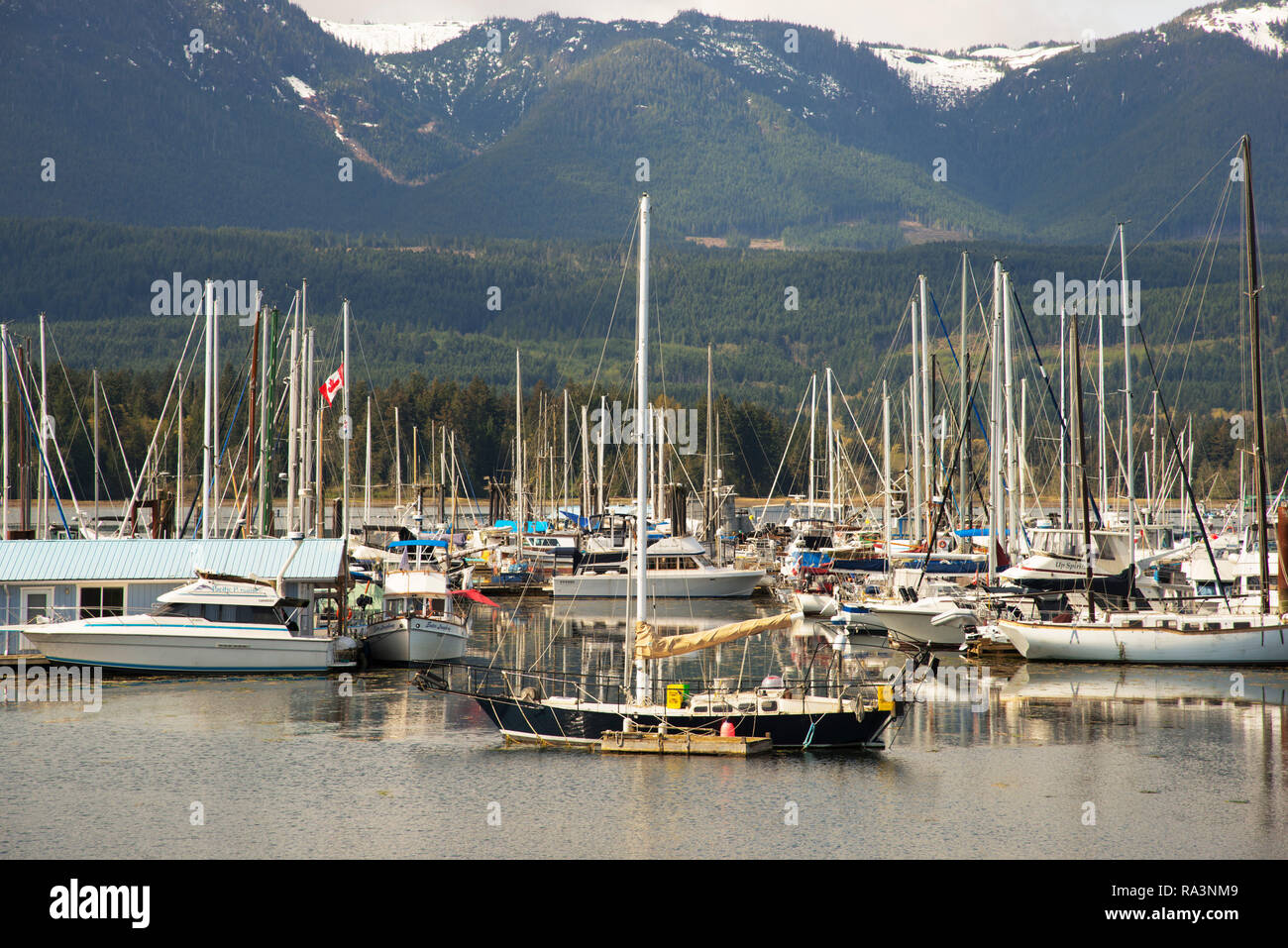 Deep bay hi-res stock photography and images - Alamy
