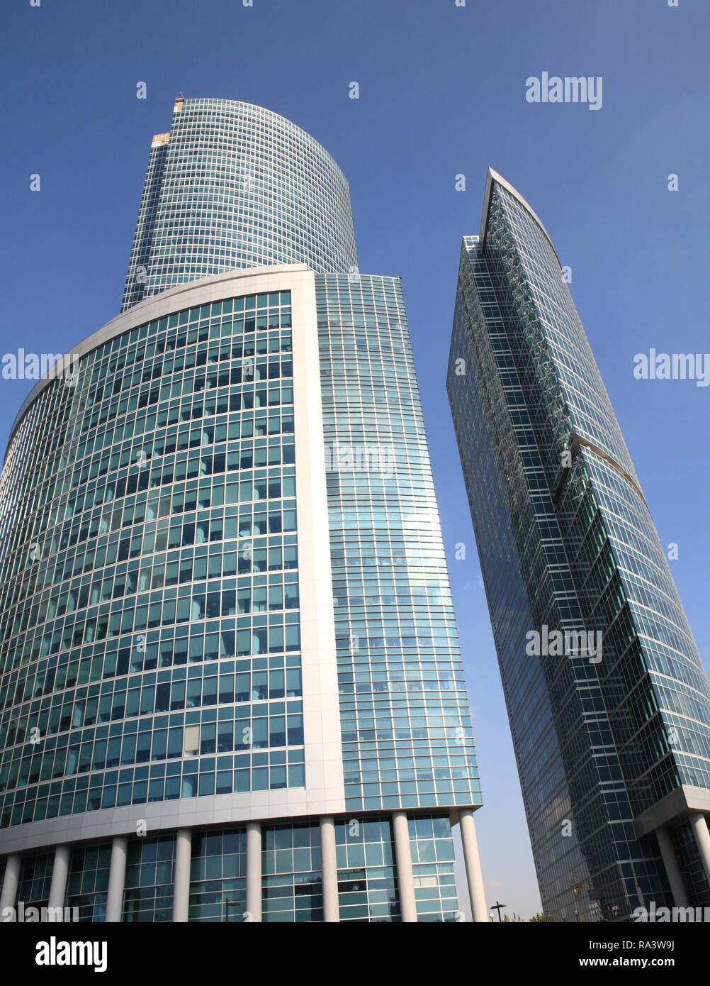 office building at day Stock Photo - Alamy