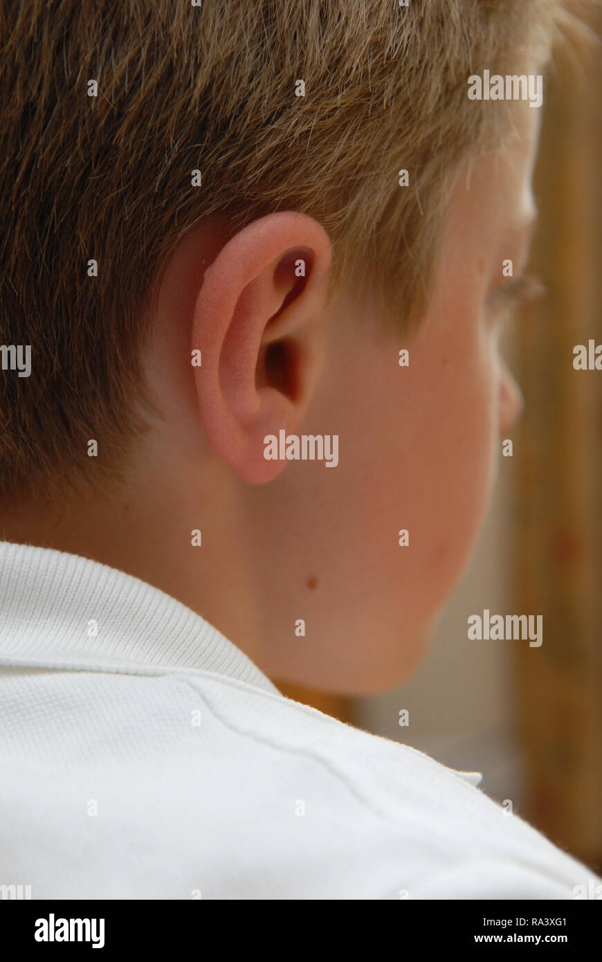 Ear lobe close up hi-res stock photography and images - Alamy