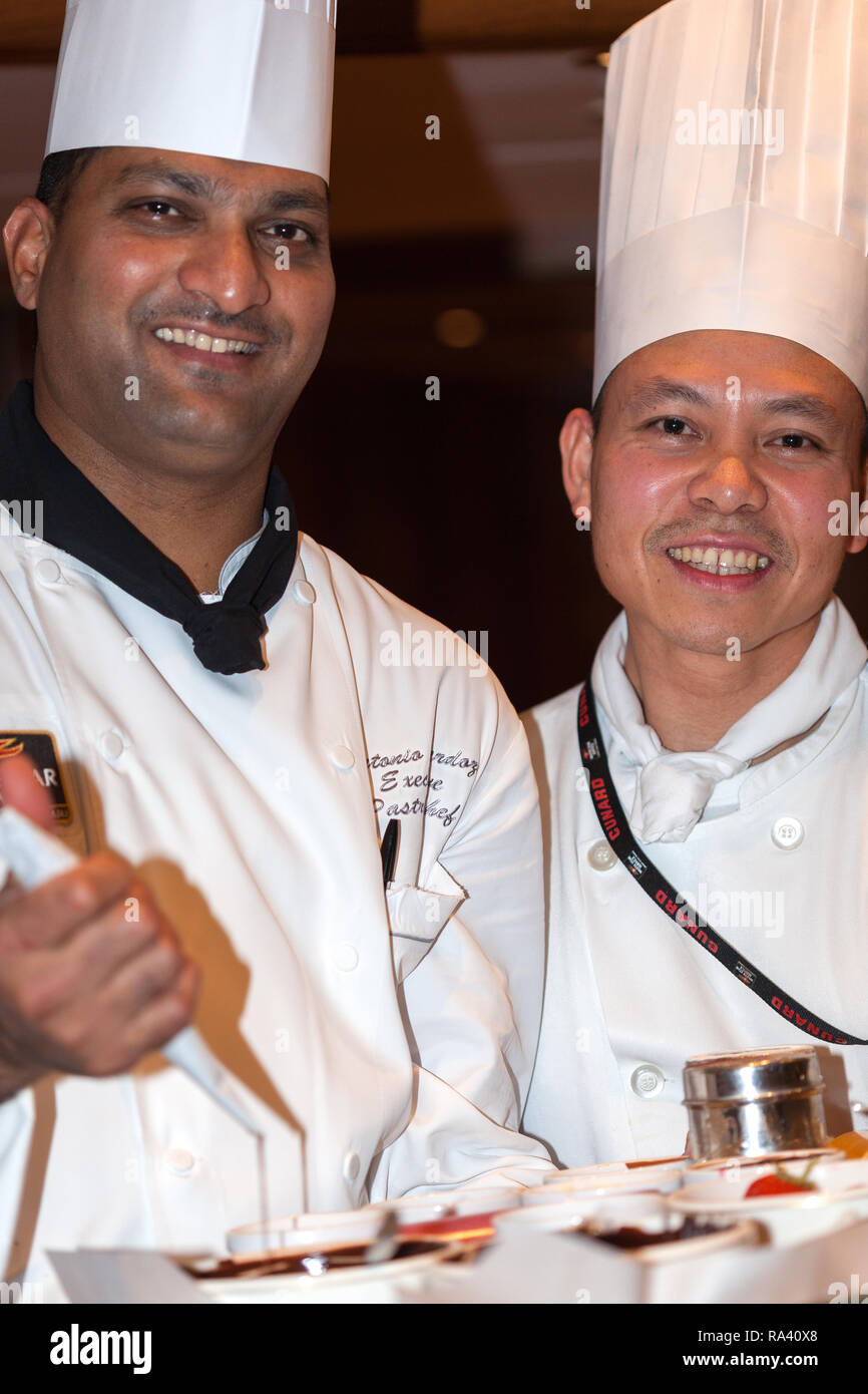 Pastry chef cake diversity hi-res stock photography and images - Alamy