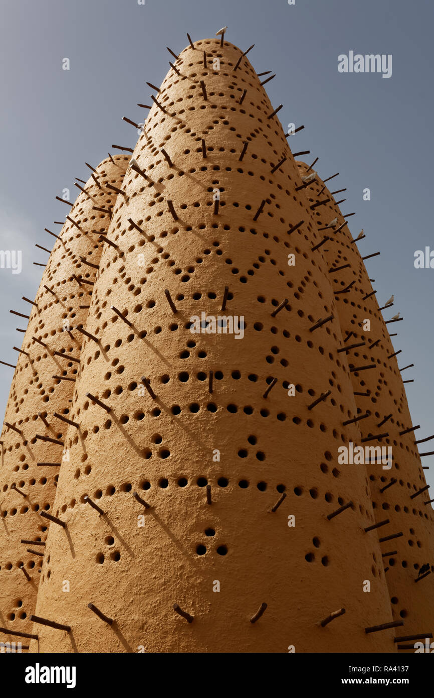Bird towers in Doha Stock Photo - Alamy