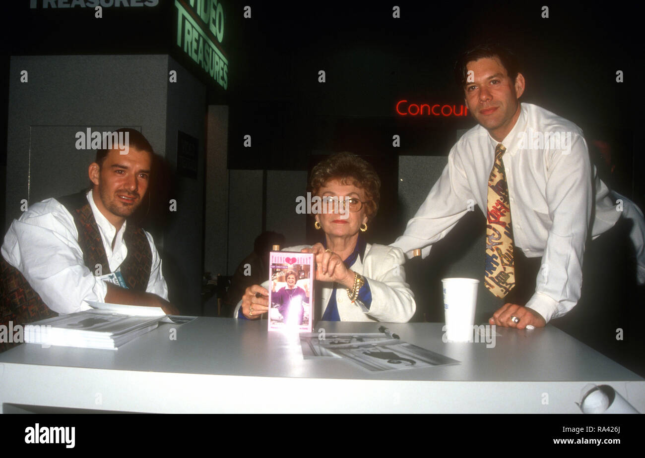 Estelle getty hi-res stock photography and images - Alamy