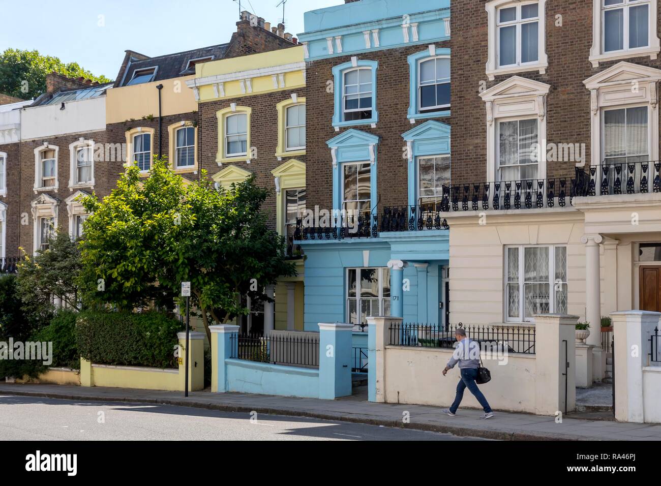 Britain houses row hi-res stock photography and images - Alamy