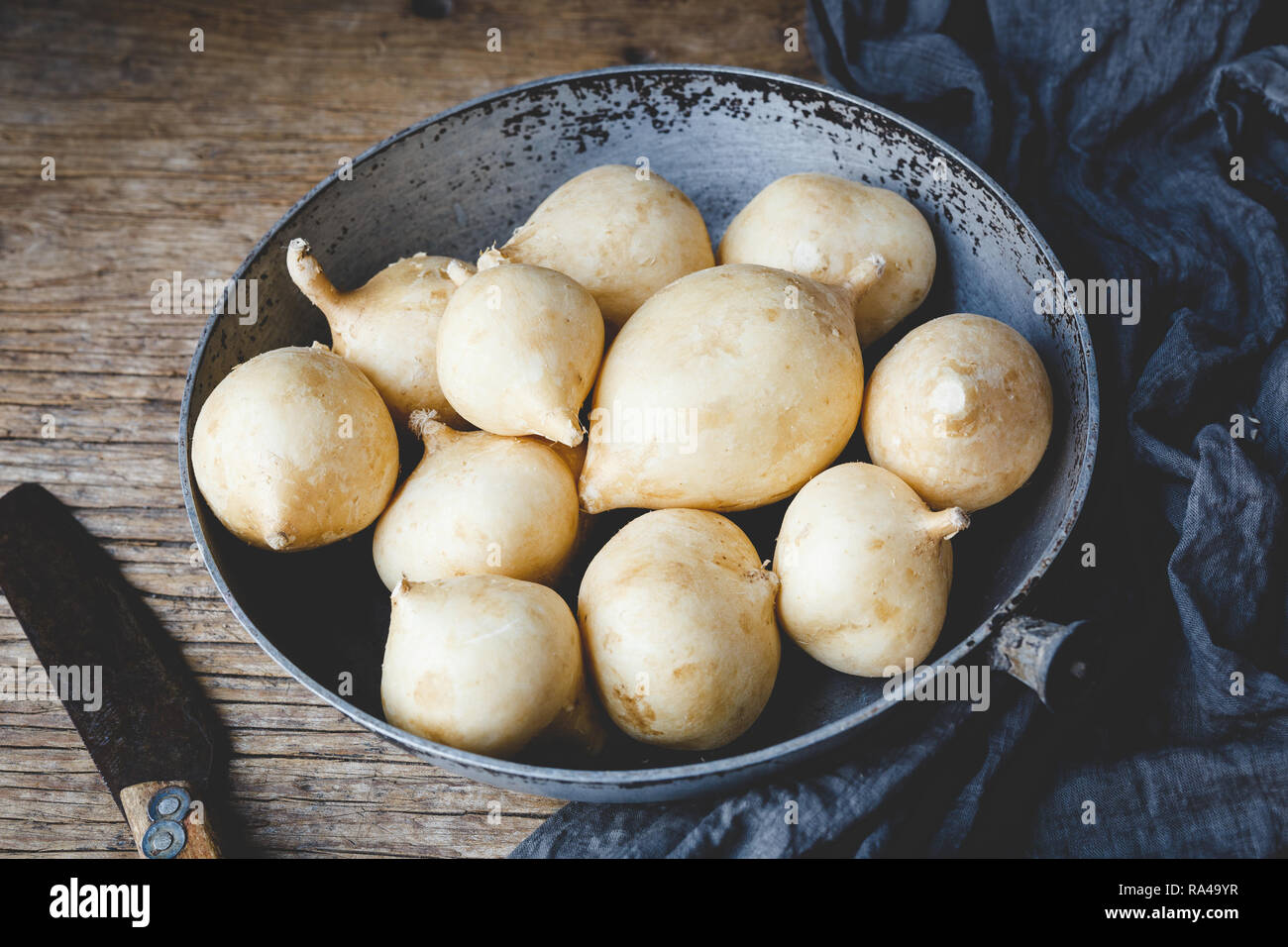 Fresh Yam beans Stock Photo - Alamy