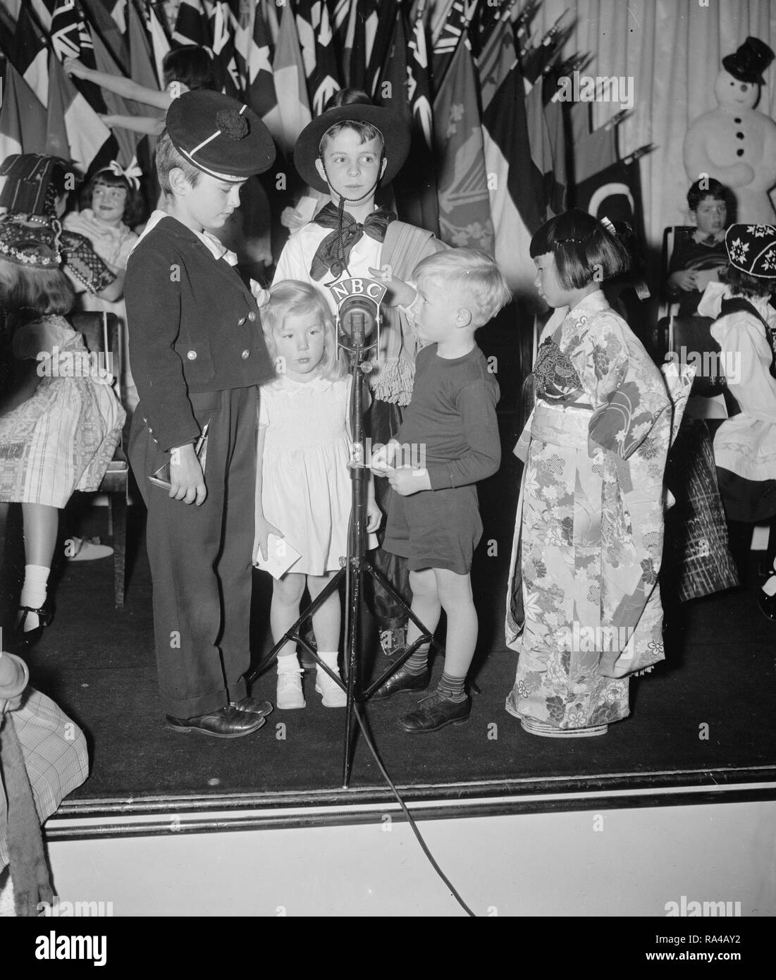 1930s diplomat children hi-res stock photography and images - Alamy