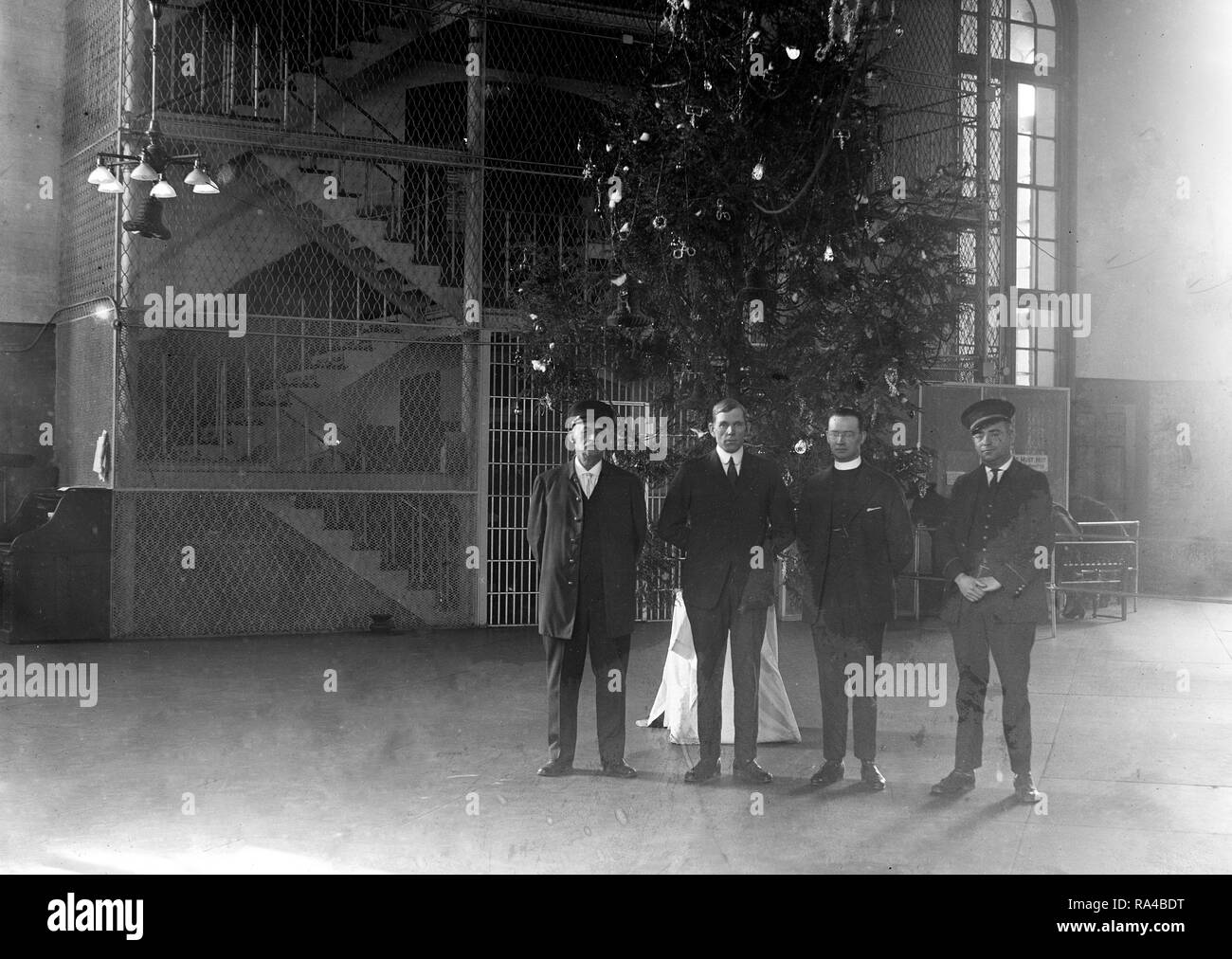 1920s christmas tree in jail hi-res stock photography and images - Alamy