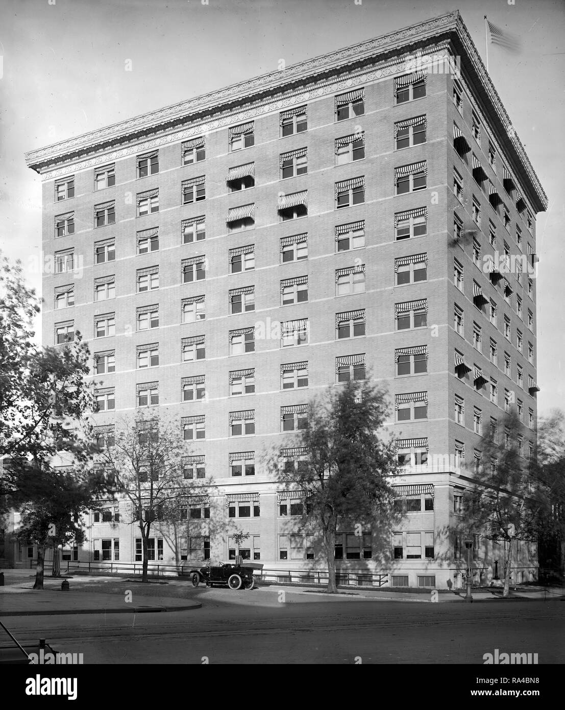 Early 1900s department of commerce hi-res stock photography and images ...