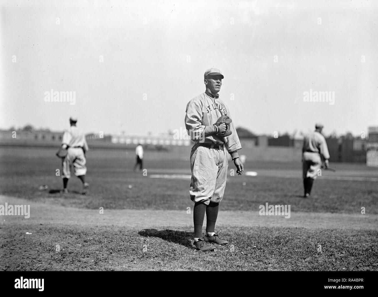 Baseball player from the St. Louis baseball club ca. 1913 Stock Photo ...