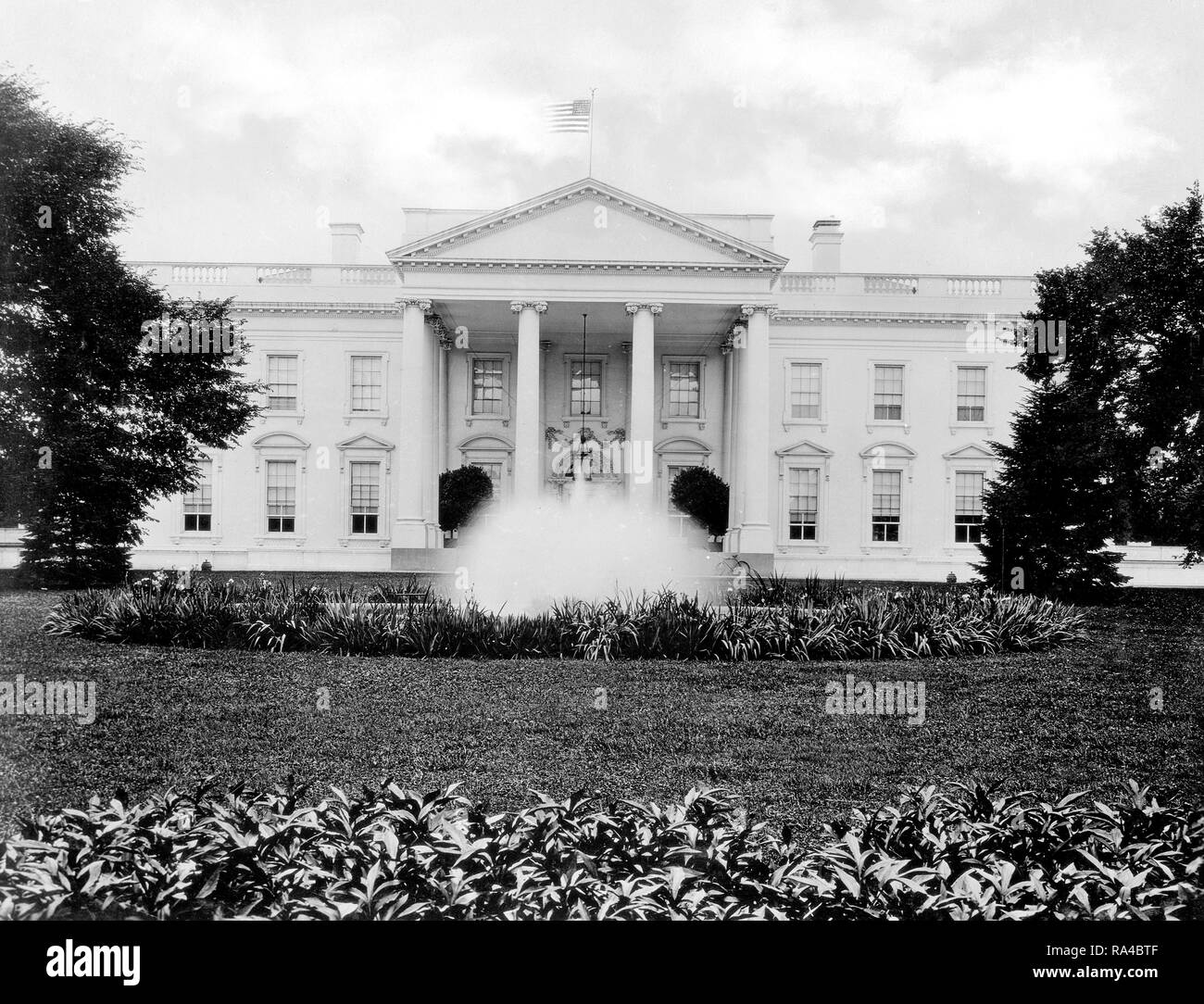 Early 20th Century White House High Resolution Stock Photography and ...