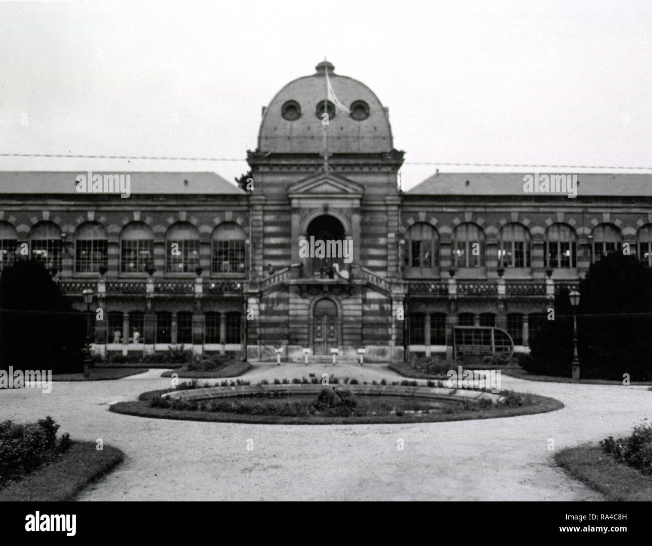 France military hospital 1945 hi-res stock photography and images - Alamy