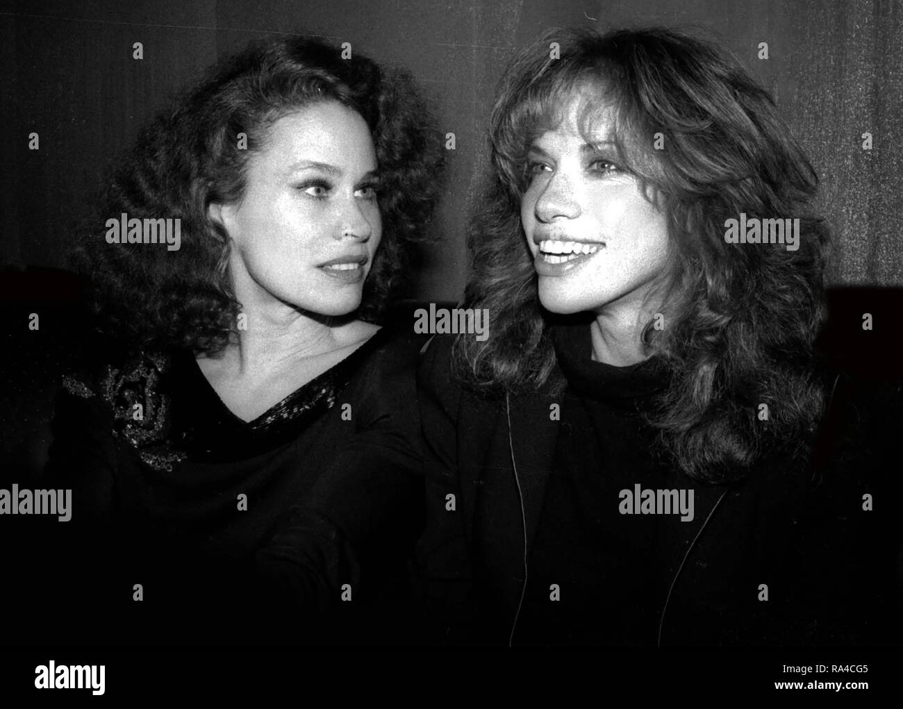 Karen black carly simon 1982 hi-res stock photography and images - Alamy