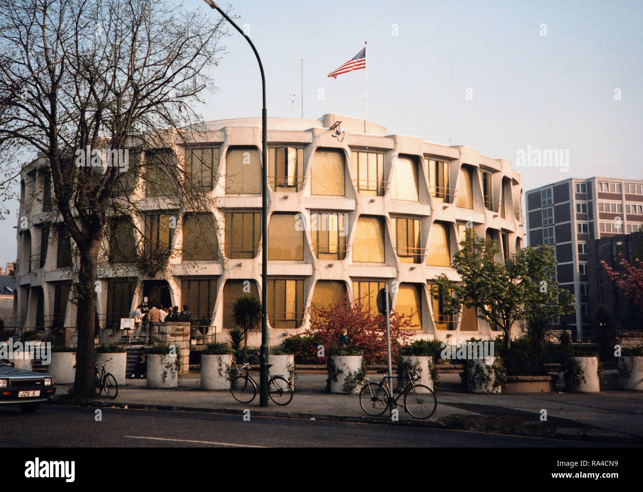 U s embassies hi-res stock photography and images - Alamy