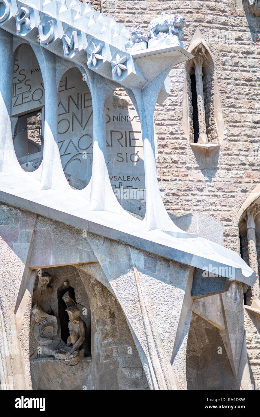 Flying Buttresses of Temple Expiatori de la Sagrada Família, Barcelona ...