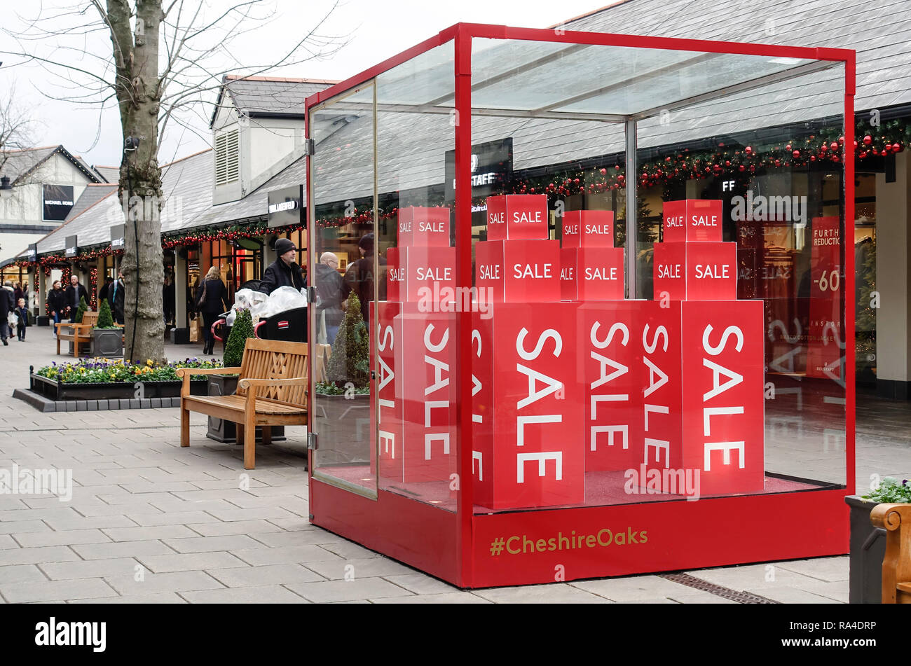Shoppers at Cheshire Oaks Designer Retail Outlet at the January Sales ...