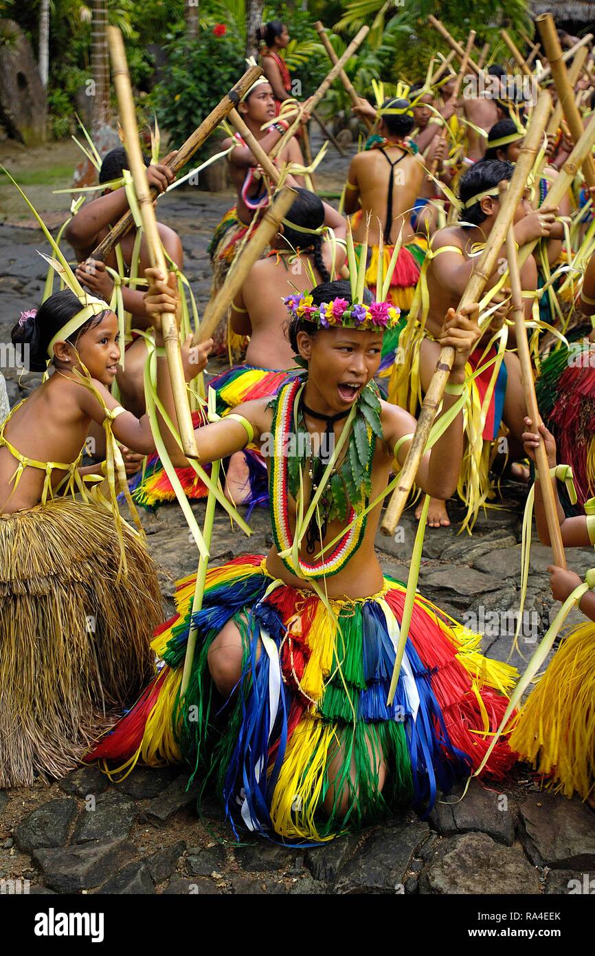 Folk Dance Of Tribe High Resolution Stock Photography and Images - Alamy
