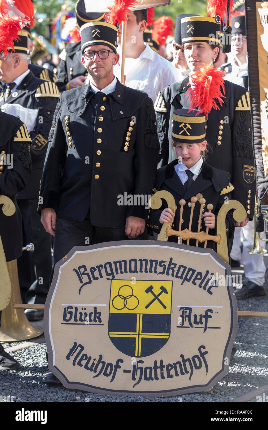 German traditional music hi-res stock photography and images - Alamy