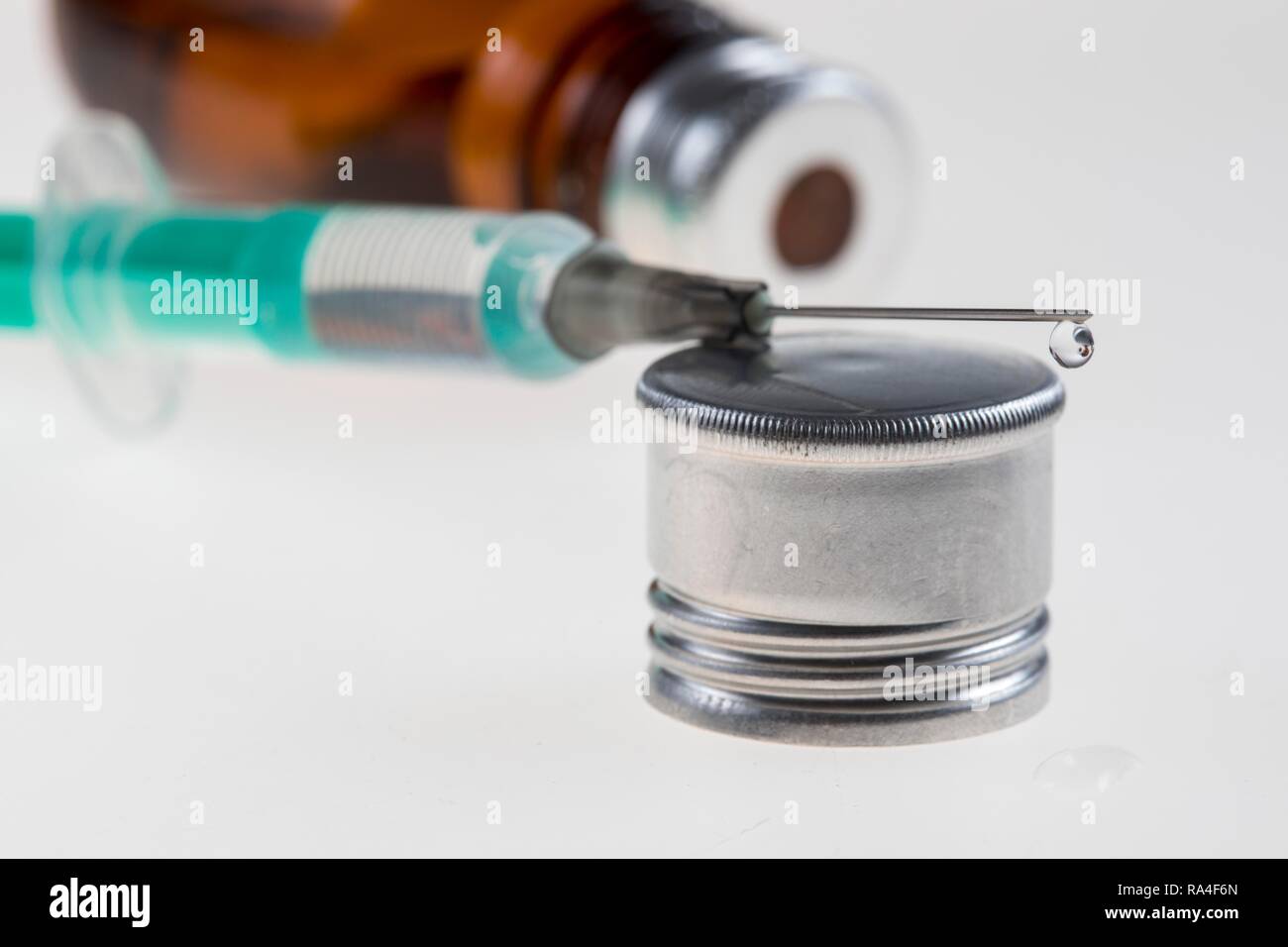 Disposable medical products, syringe, injection solution, in injection ...