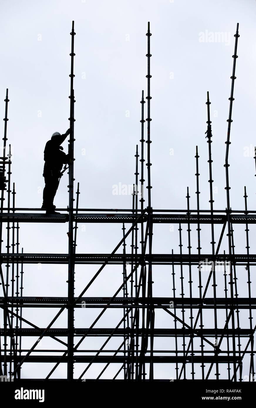 Large scaffolding facade hi-res stock photography and images - Alamy