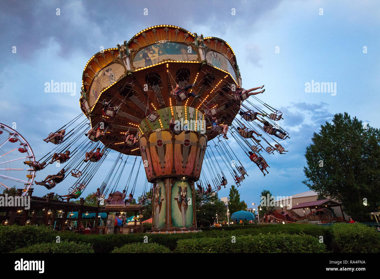 Spinning Amusement Flyer Stock Photo - Alamy