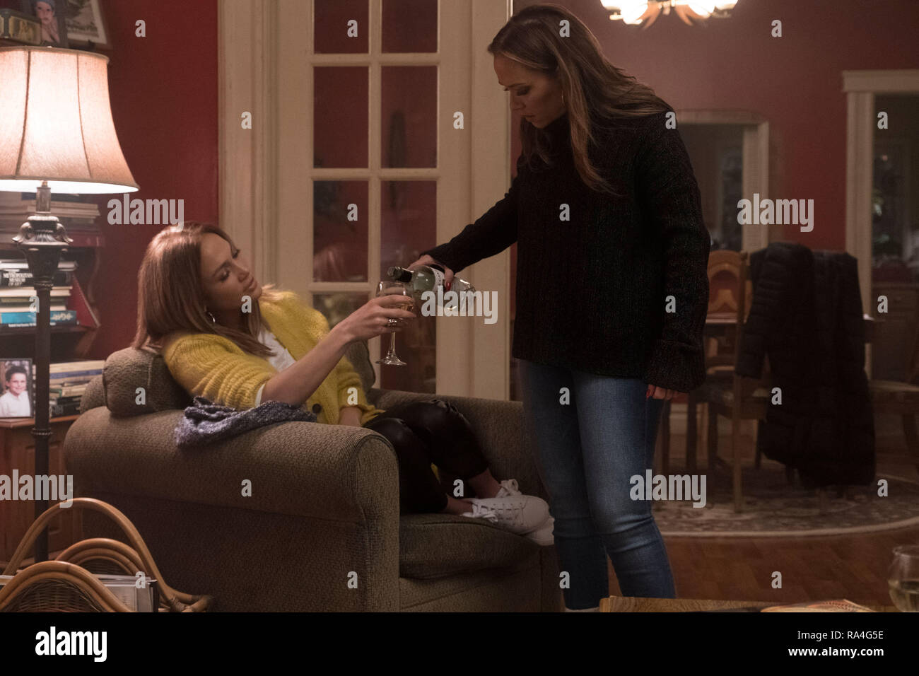 SECOND ACT, from left: Jennifer Lopez, Leah Remini, 2018. ph: Barry ...