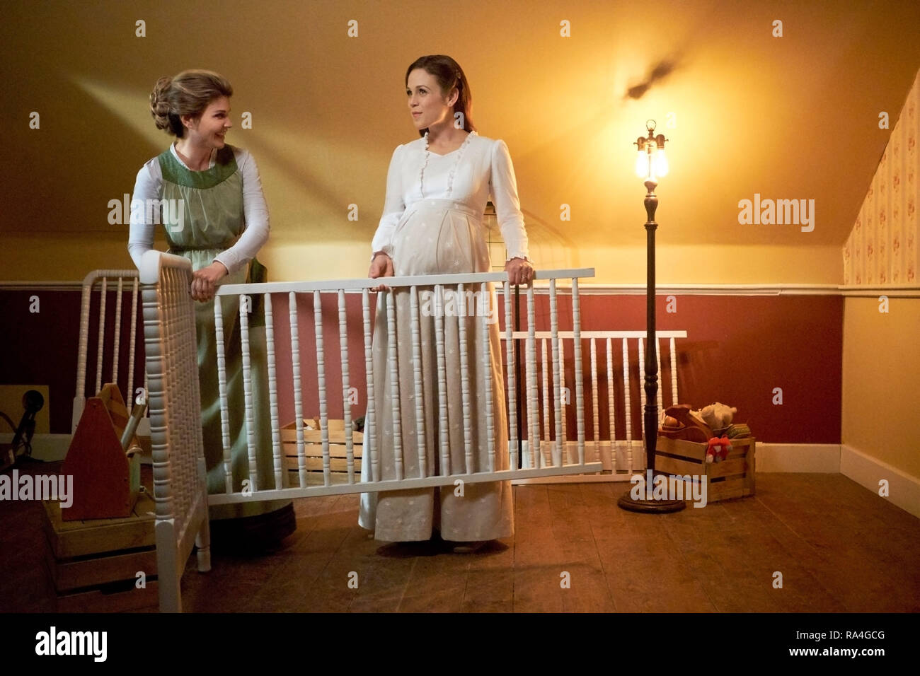 WHEN CALLS THE HEART, from left: Lori Loughlin, Erin Krakow, 'The ...