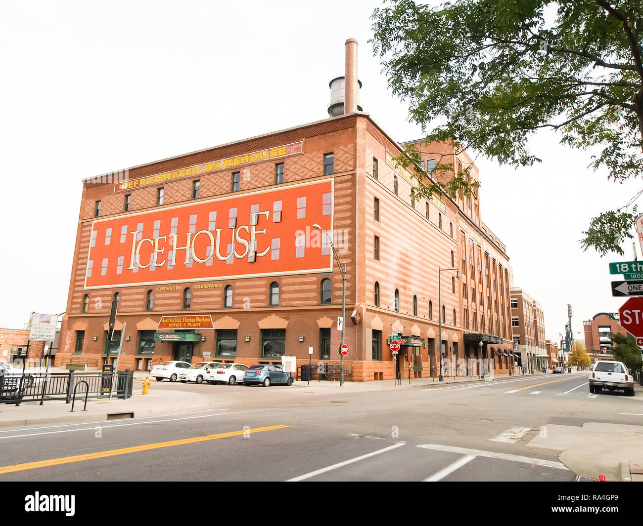Skyscrapers light streak hi-res stock photography and images - Alamy