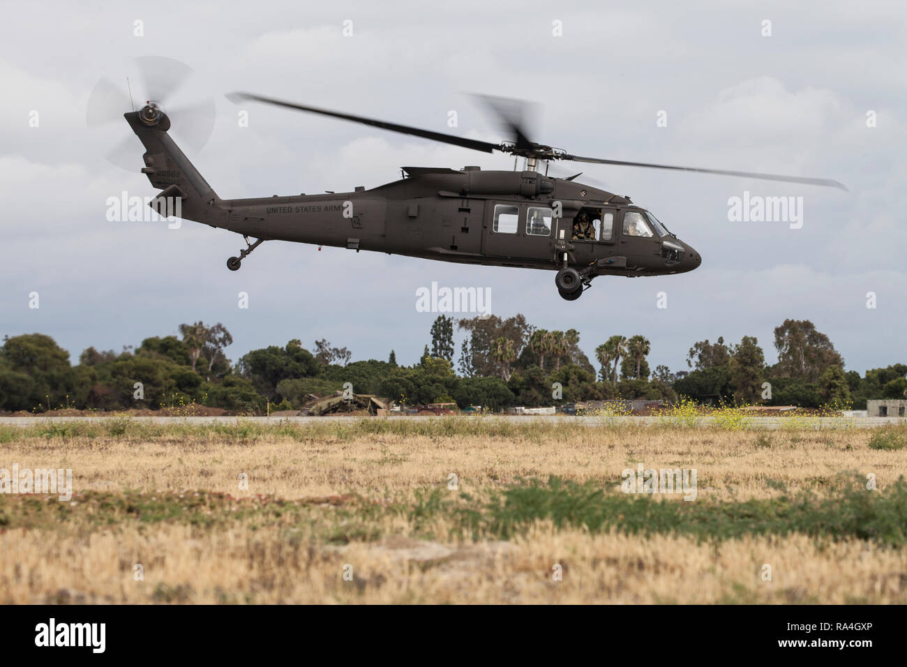 A U.S. Army UH-60M Black Hawk helicopter assigned to the 1st Assault ...