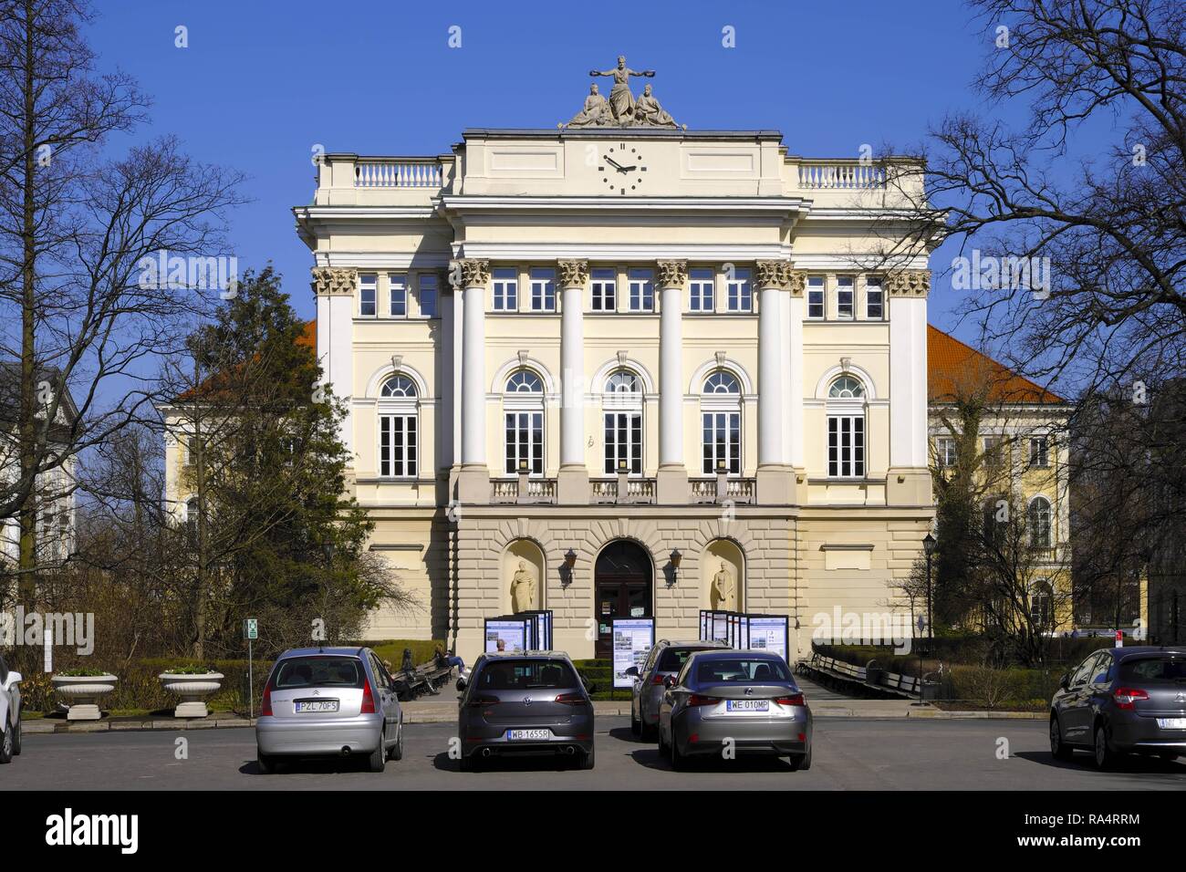 Warszawa, Polska - Uniwersytet Warszawski - dawna biblioteka ...